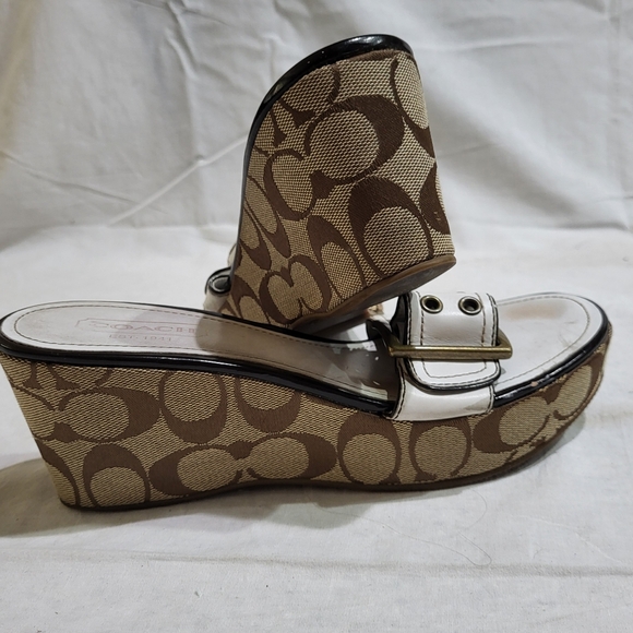 Coach | Shoes | Coach Womens White Slide Sandals | Poshmark
